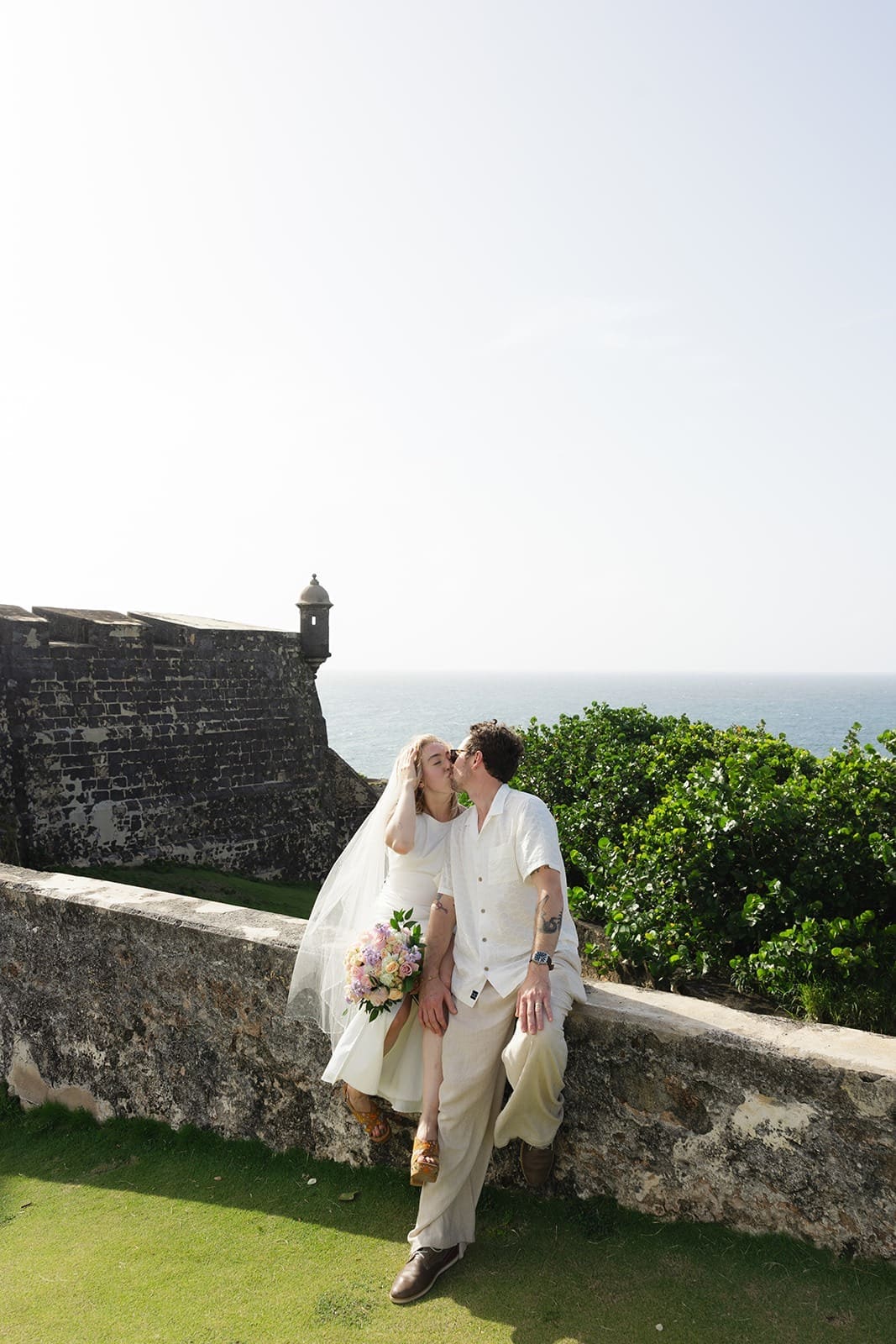 How to Achieve Natural Wedding Photos That Feel Like You - casabriro.com